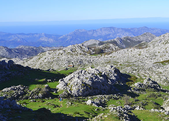 Ruta al Mirador de Ordiales: Picos de Europa, naturaleza e historia ...