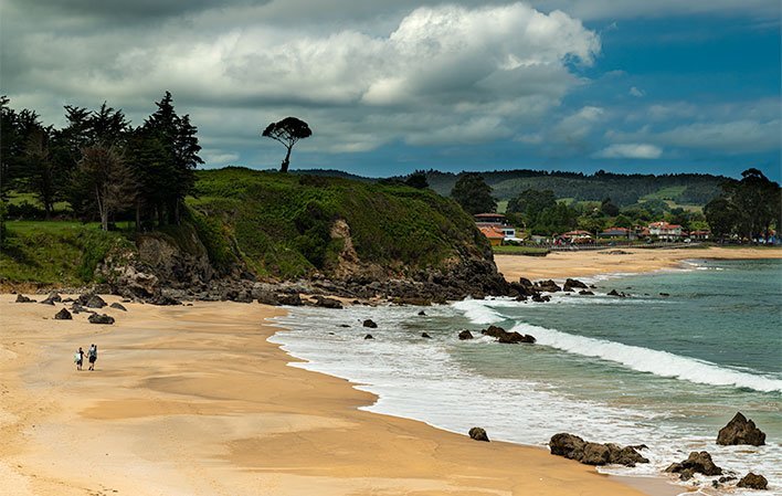 Playa del Barrigón - Turismo Asturias